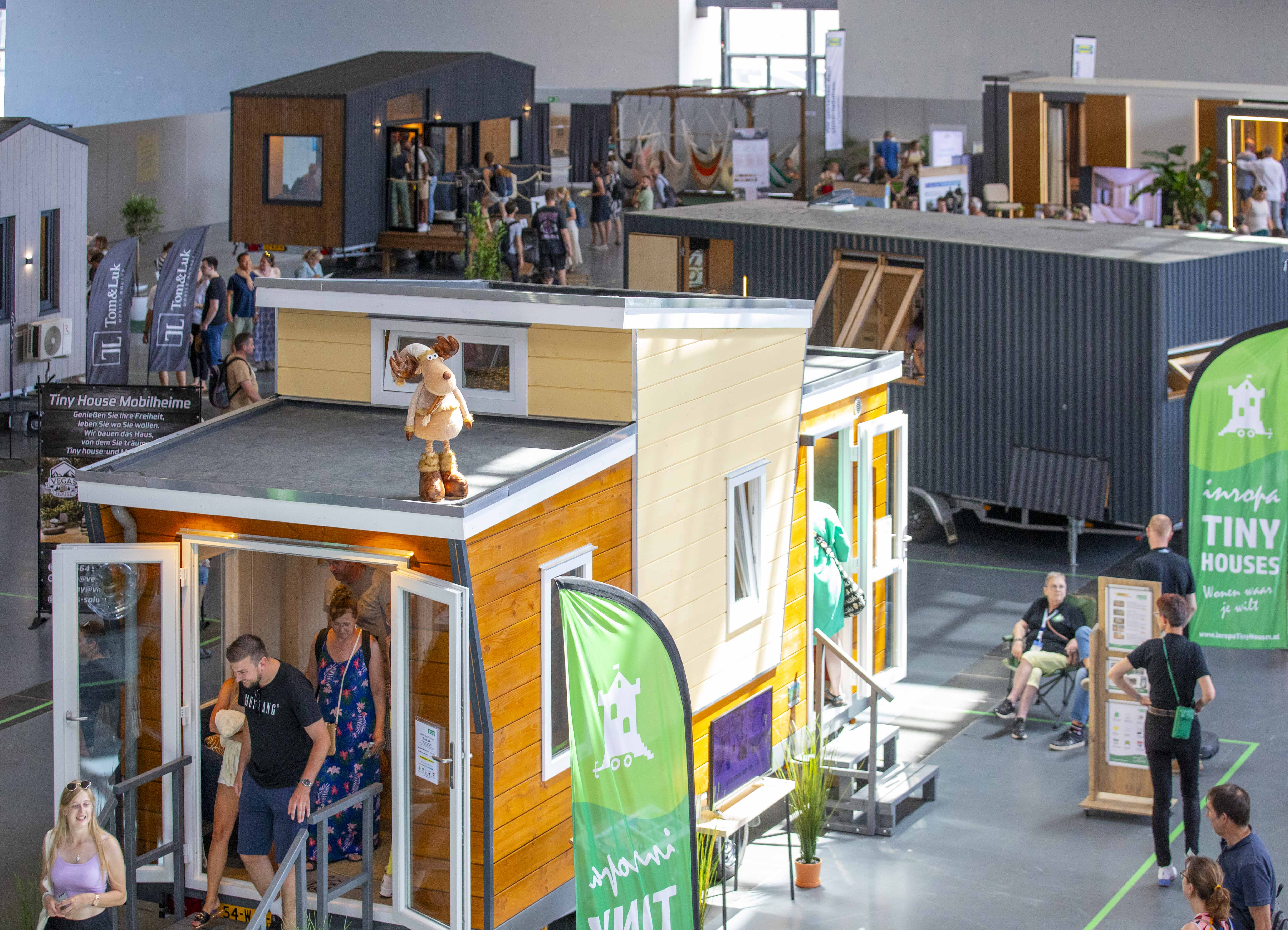 NEW HOUSING 2025: Das erwartet Besuchende bei Europas größtem Tiny House Festival | New Housing ...