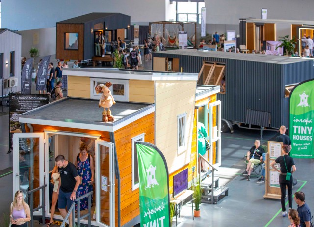 NEW HOUSING 2025: Das erwartet Besuchende bei Europas größtem Tiny House Festival | New Housing ...